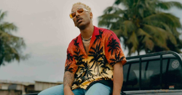 LAYLOW, AU CŒUR DE TRINITY – 16 Mesures