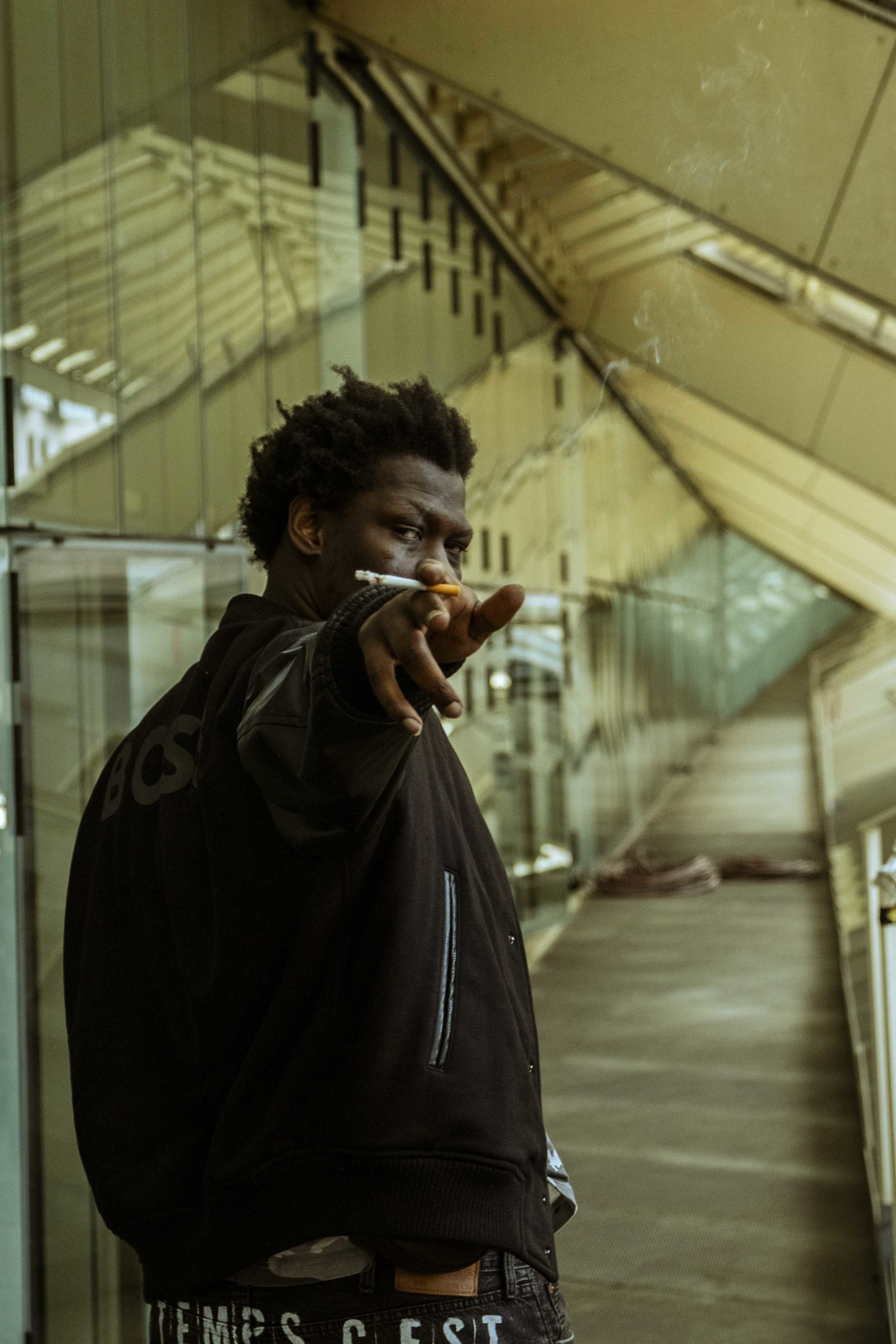 DOUMS, CONFIDENCES POUR CONFIDENCES – 16 Mesures